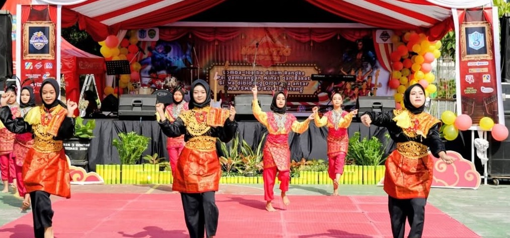 Meriah dan Inspiratif, Smantig Cup 2025 Warnai Ulang Tahun SMA Negeri 3 ...